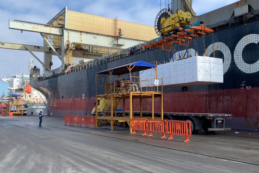 ROCHA REALIZA OPERAÇÃO SIMULTÂNEA EM NAVIO NO PORTO DE PARANAGUÁ | Rocha